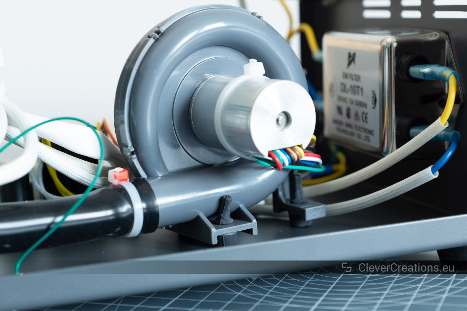 Quick 861DW Review: Not Just Hot Air | Clever Creations